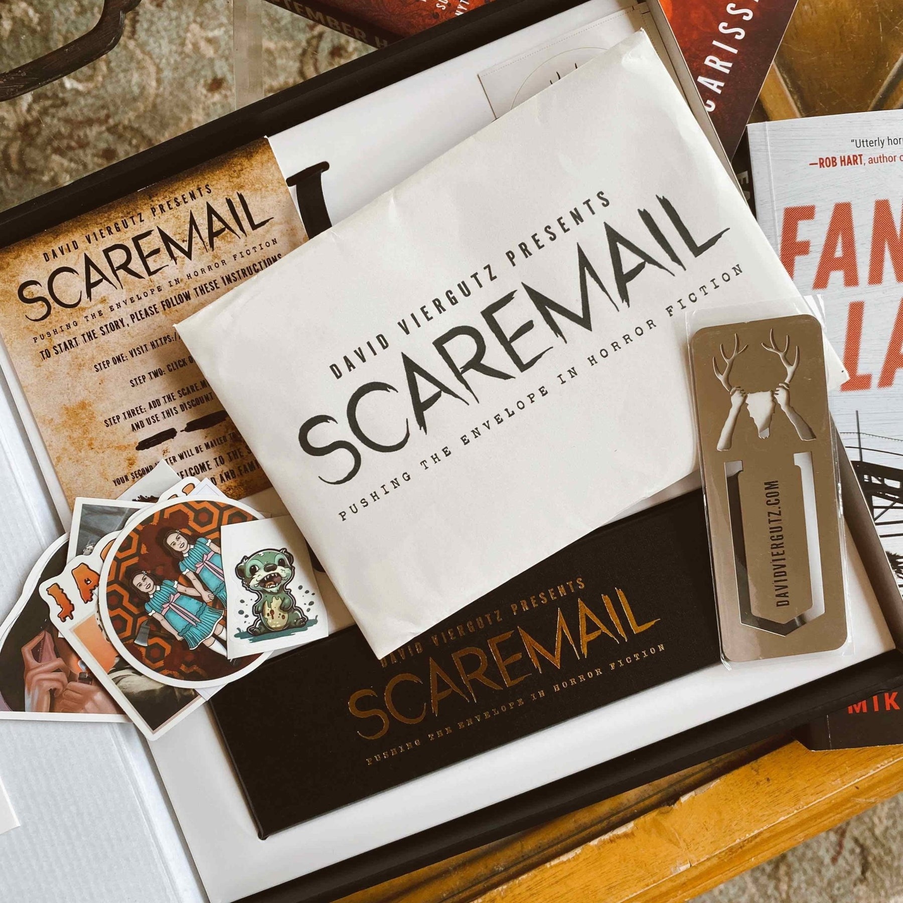ScareMail - Scare.Me Gift Box - Author David Viergutz